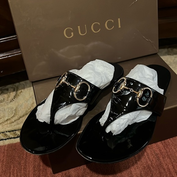 Gucci | Shoes | Gucci Black Patent Leather Thongs | Poshmark